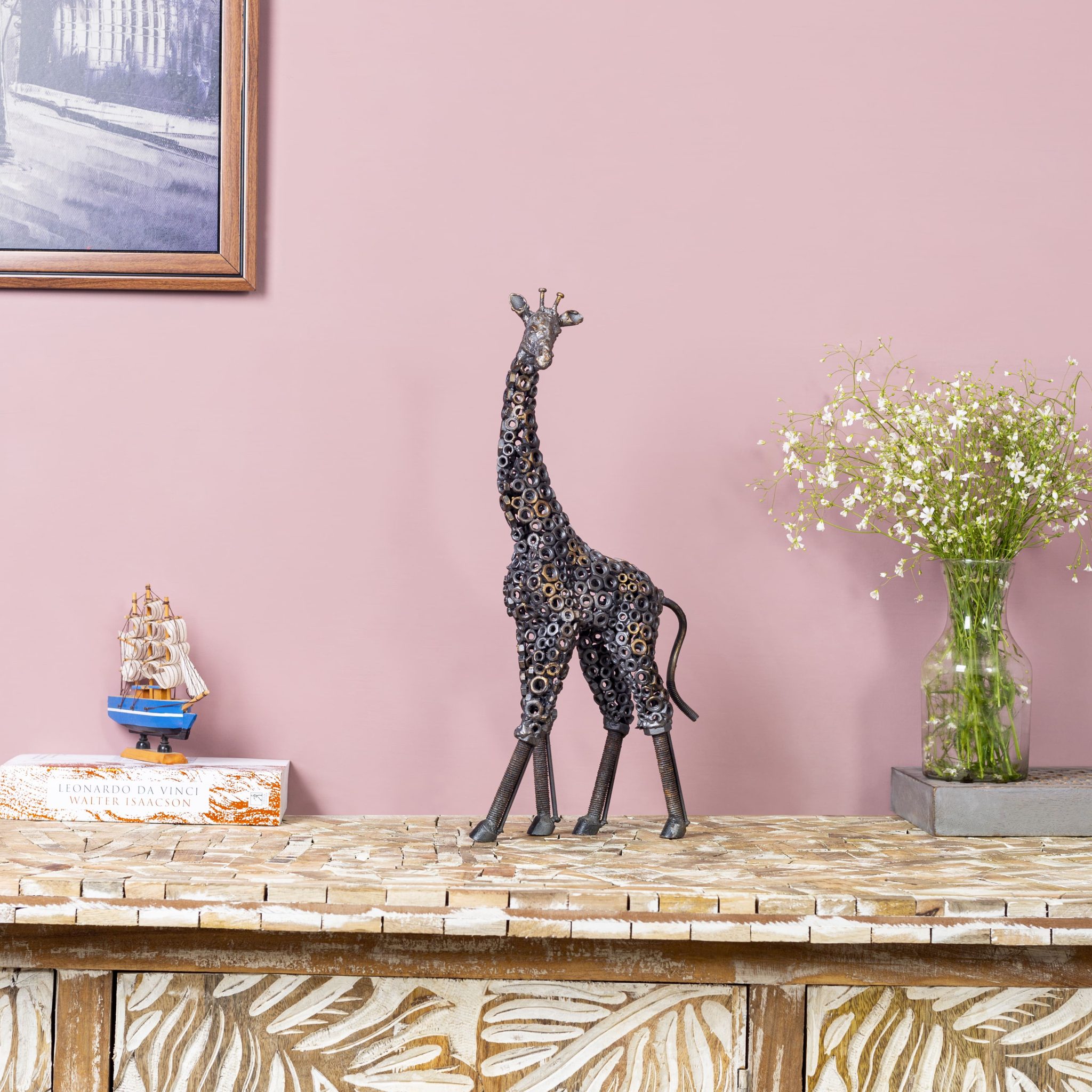 Graceful Giraffe Sculpture – Aagar